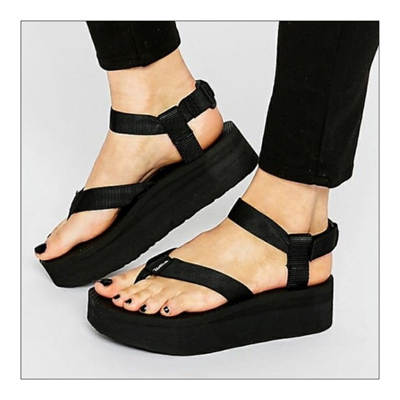 Teva | Shoes | Teva Flatform Universal Platform Sandals | Poshmark